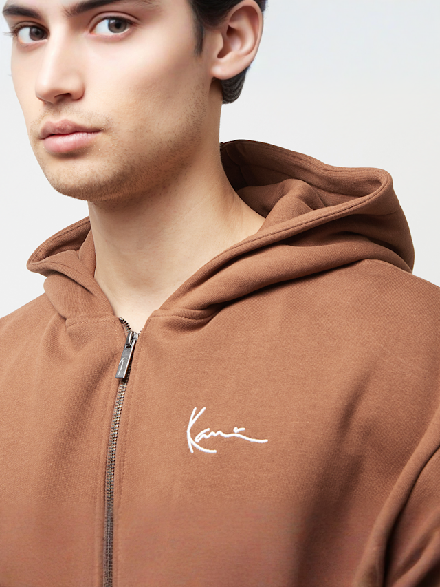 Chest Signature Essential Zip Hoodie | SNIPES