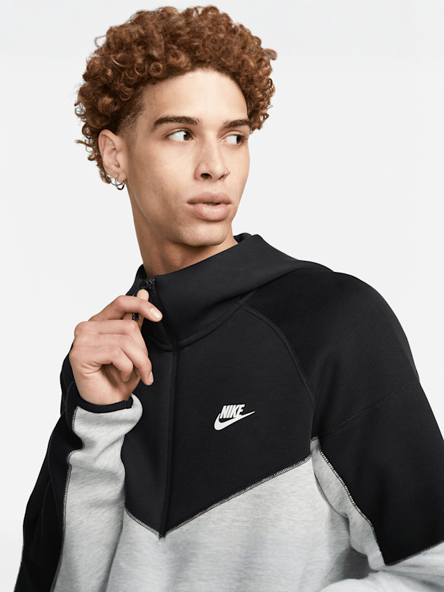 Sportswear Tech Fleece Windrunner Full-Zip Hoodie | SNIPES