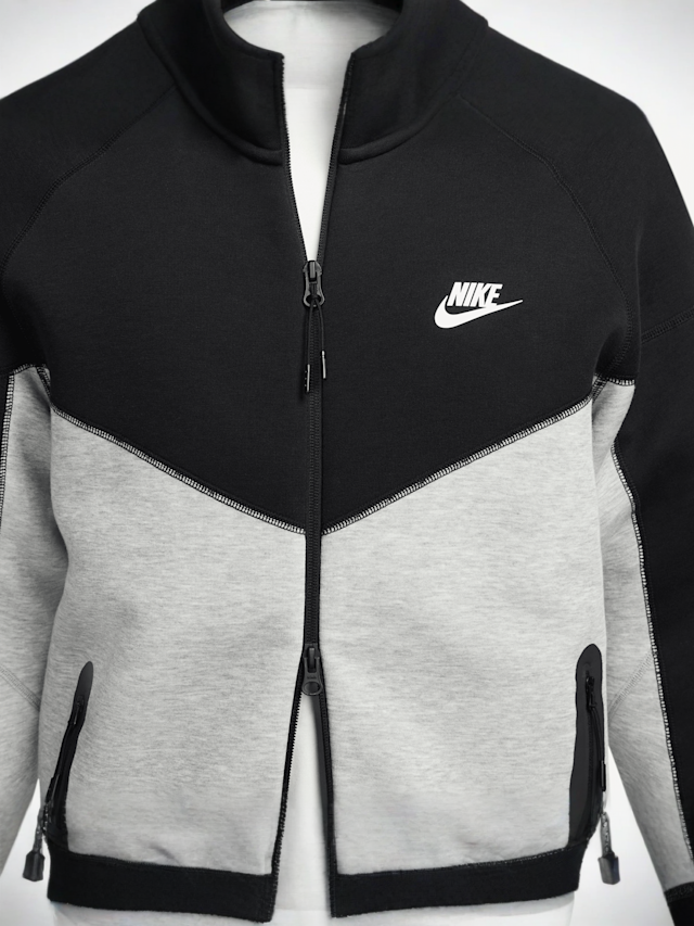 Sportswear Tech Fleece Windrunner Full-Zip Hoodie | SNIPES