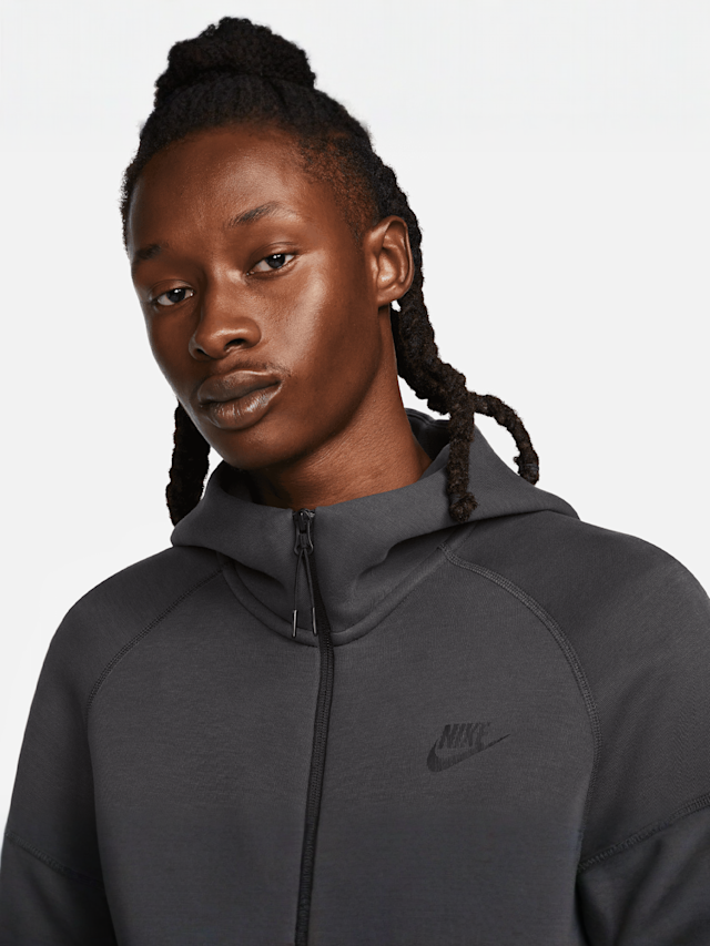 Tech Fleece Full zip Windrunner Hoodie | SNIPES