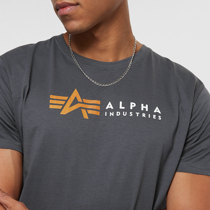 Alpha Industries Basic T Small Logo grijs (118502-136)