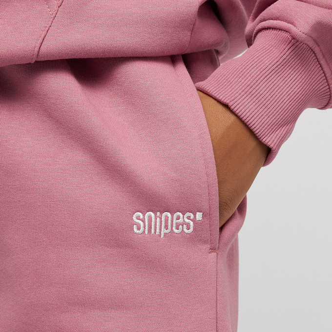 SNIPES Small Logo Essential Oversize Sweatpants lichtroze (SW-PL031-061-07)