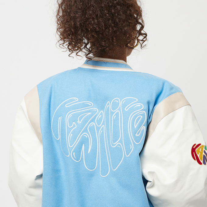 Karl Kani Small Retro Chest Kani Life College Jacket bleu (KW231-053-2)