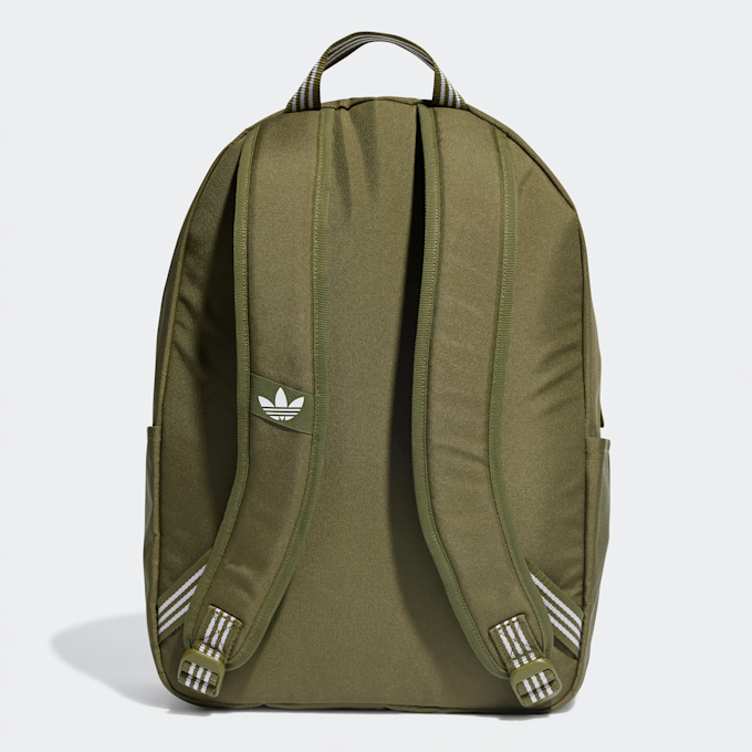 adidas Originals adicolor Rucksack grün (IS4361)