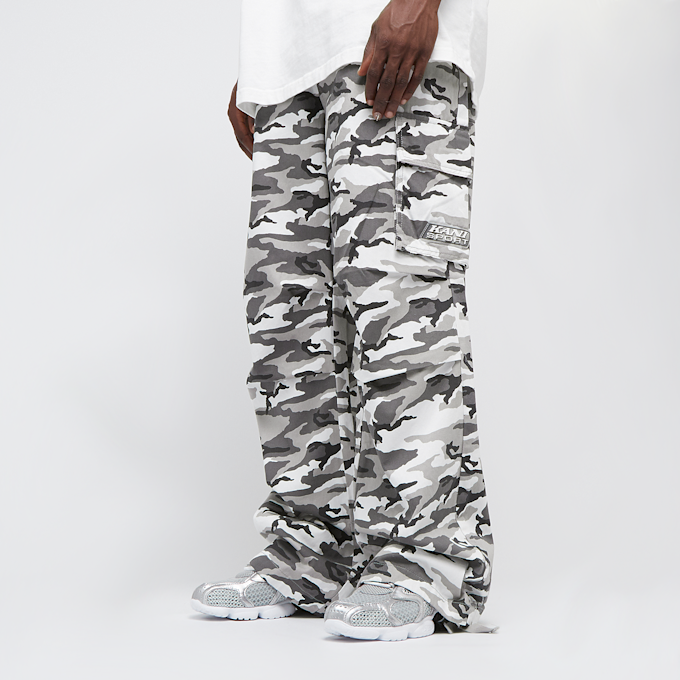 Compra Karl Kani Sport Patch Camo Cargo Pants grey/black/off white ...