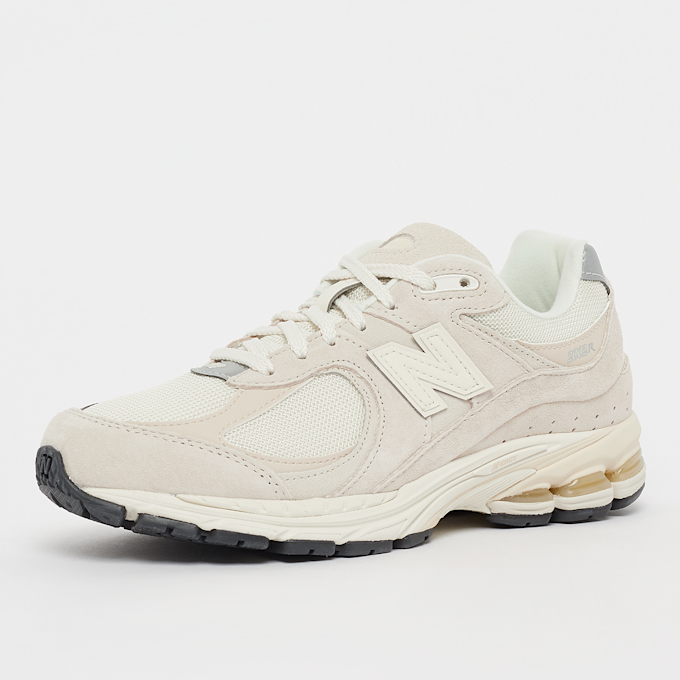 Shop New Balance 2002R beige | SNIPES