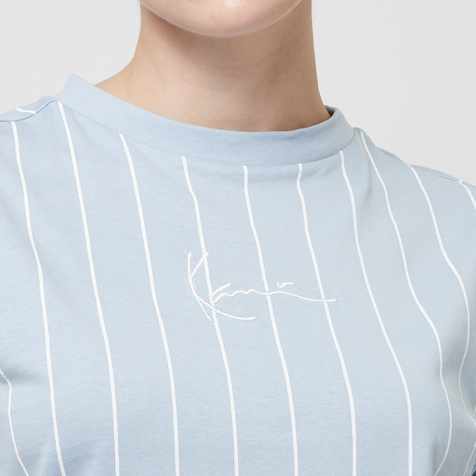 Acheter Karl Kani Small Signature Essential Pinstripe OS Tee light blue/white bleu | SNIPES
