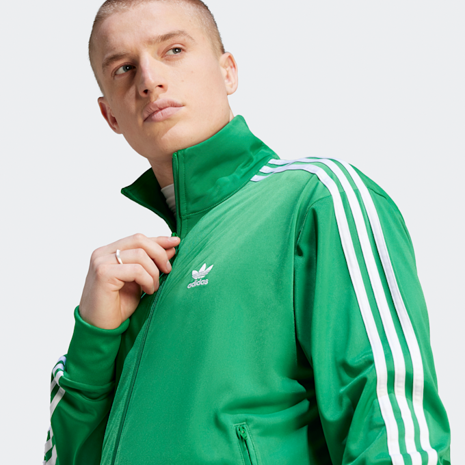 Compra adidas Originals Firebird Tracktop verde | SNIPES