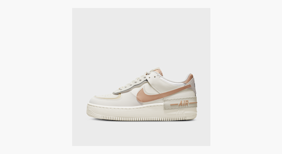Compra Nike WMNS Air Force 1 Shadow bege | SNIPES