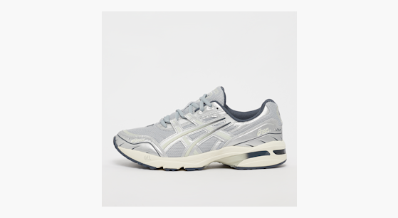 Shop ASICS SportStyle Gel-1090 grijs | SNIPES