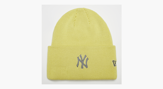 Compra New Era Beanie Raised from Concrete MLB NY Yankees amarillo | SNIPES