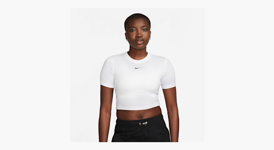 Nike Sportswear Essential Slim Crop Tee biały (FB2873-100)