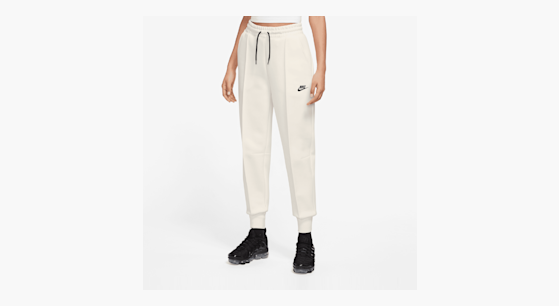 Nike Sportswear Tech Fleece Mid Rise Jogger beige (FB8330-110)
