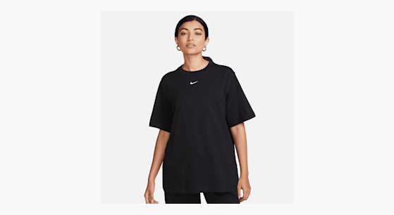 Nike Sportswear Essential Tee LBR schwarz (FD4149-010)