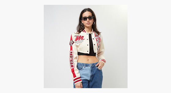 Compra Smoke Rise Racing Cropped Jacket bege | SNIPES