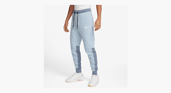 Nike Tech Fleece Jogger blauw (FB8002-440)