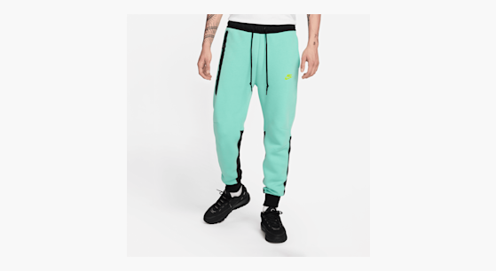 Compra Nike Sportswear Tech Fleece Joggers turquesa | SNIPES