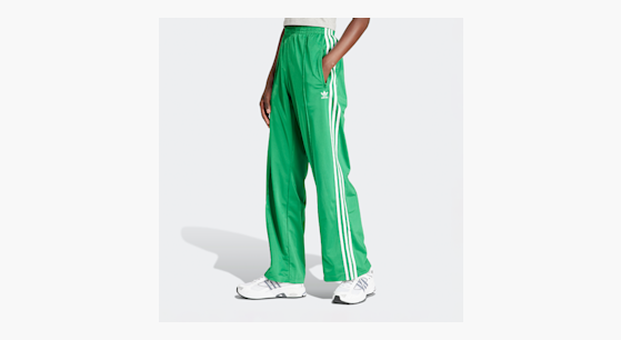 adidas Originals Firebird Loose Trainingshose grün | IP0634 | SNIPES