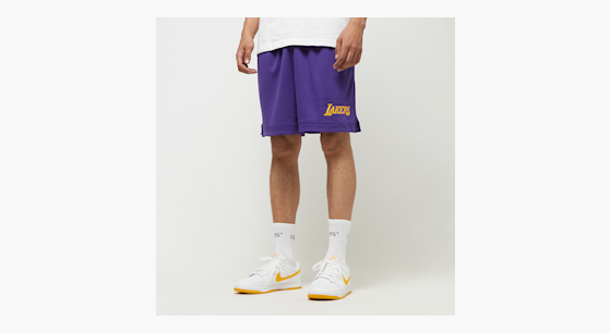 Shop Nike Los Angeles Lakers NBA Mesh-Shorts roze | SNIPES