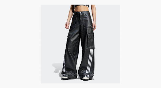 Compra adidas Originals Wide Leg Faux Leather Pants preto | SNIPES