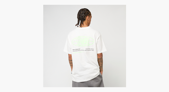 New Balance Back Print Graphic Tee branco (MT53641-WT)
