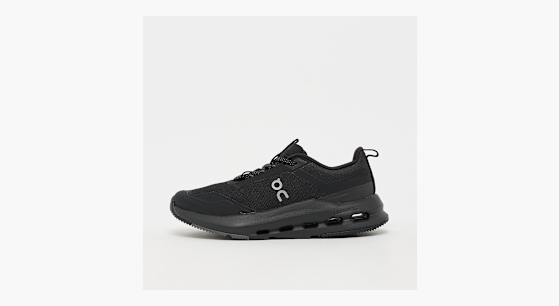 On Cloudnova Youth (GS) negro | 3YF30030106 | SNIPES