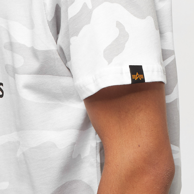 Alpha Industries Basic T Camo white camo blanco | 100501C-385 | SNIPES