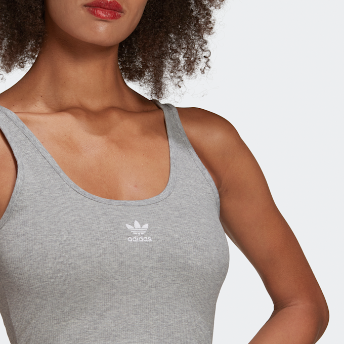 adidas Originals Camiseta sin mangas Cropped adicolor gris | HF3398 ...