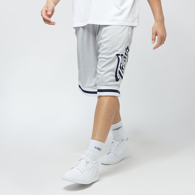 FUBU Varsity Mesh Shorts grau | FM222-010-2 | SNIPES
