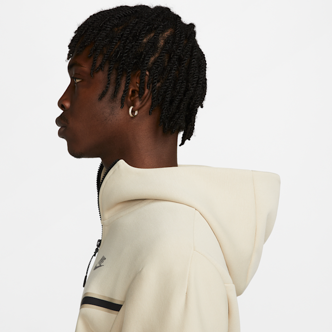 Nike Sportswear Tech Fleece Hoodie Full-Zip Windrunner beige | CU4489 ...