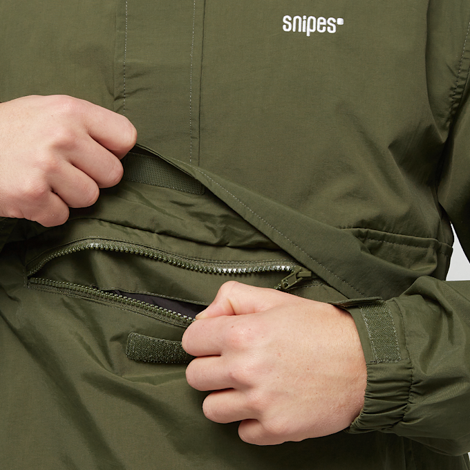 SNIPES Small Logo Windbreaker vert | SM231-010-3 | SNIPES
