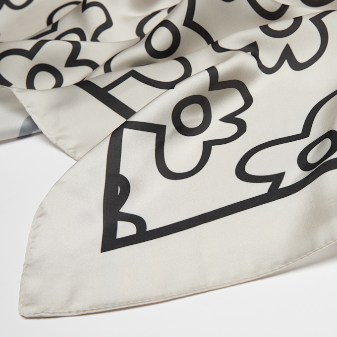 Urban Classics Big Pattern Bandana beige | TB6442-03680 | SNIPES